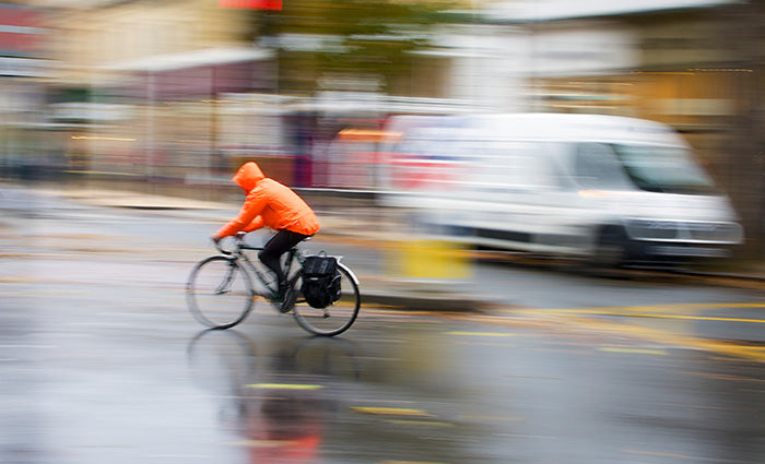 Tips for Riding an Electric Bike in Rainy Weather – OOLACTIVE